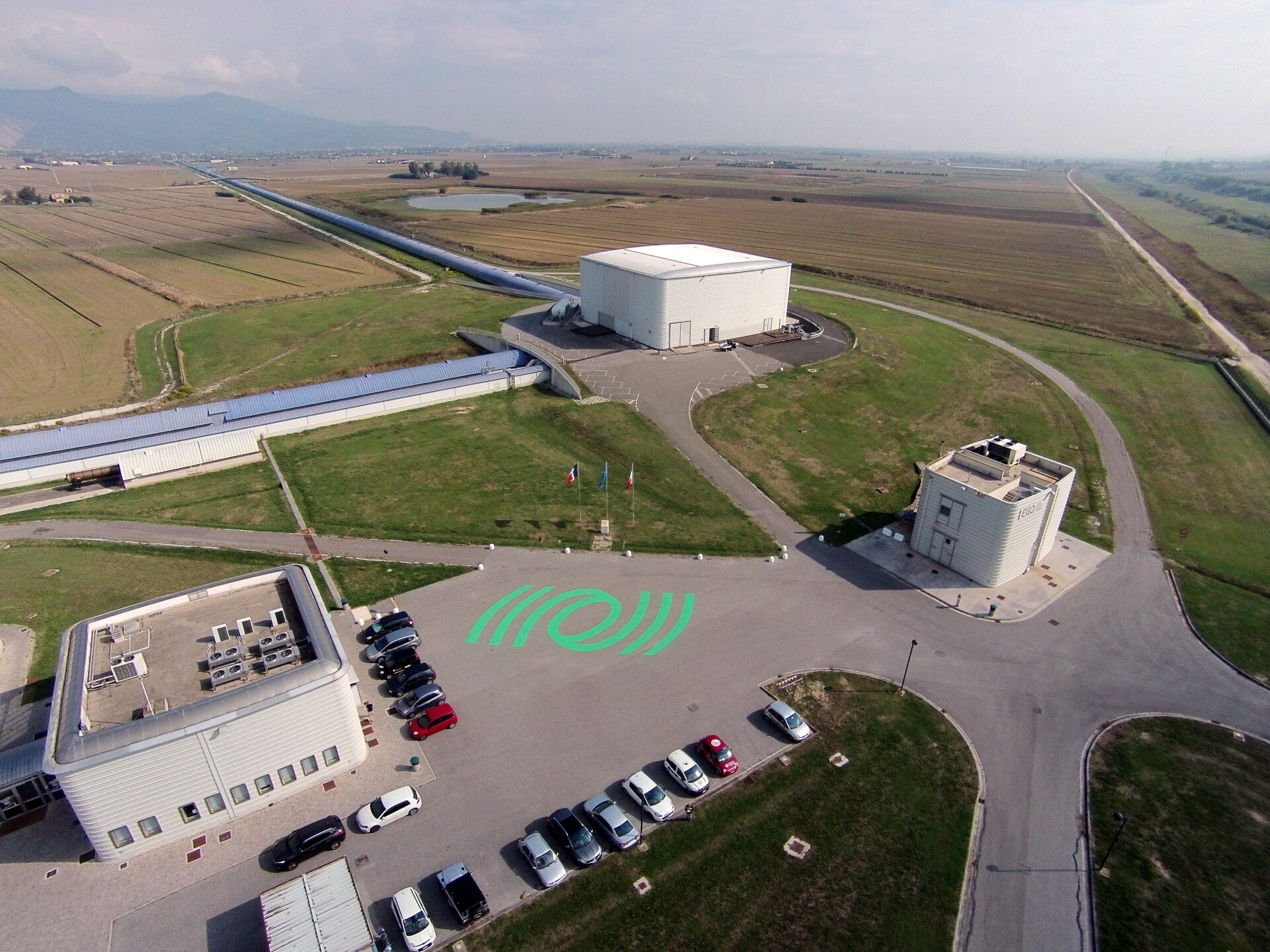 aerial_view_hd.jpg - EGO - European Gravitational Observatory